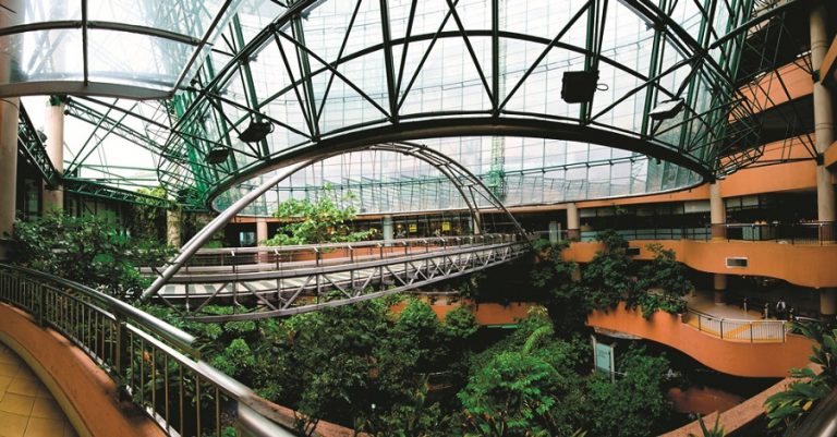 1 Utama Mall Shopping Centre, The Biggest Mall in Malaysia | Panda ...